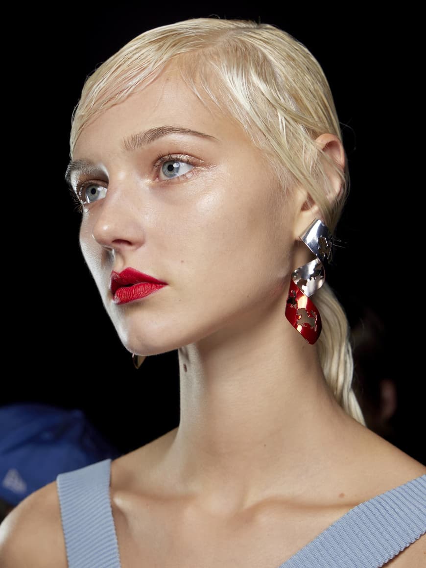 Pony stylen: Die besten Tipps und Trend-Frisuren