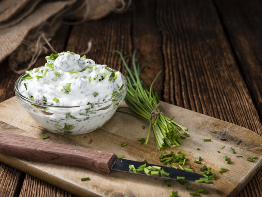 Jeden Tag Quark essen: Das passiert mit deinem Körper