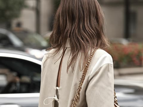 Frisuren-Trend 2024: Der Cami Cut verleiht dünnem Haar mehr Fülle