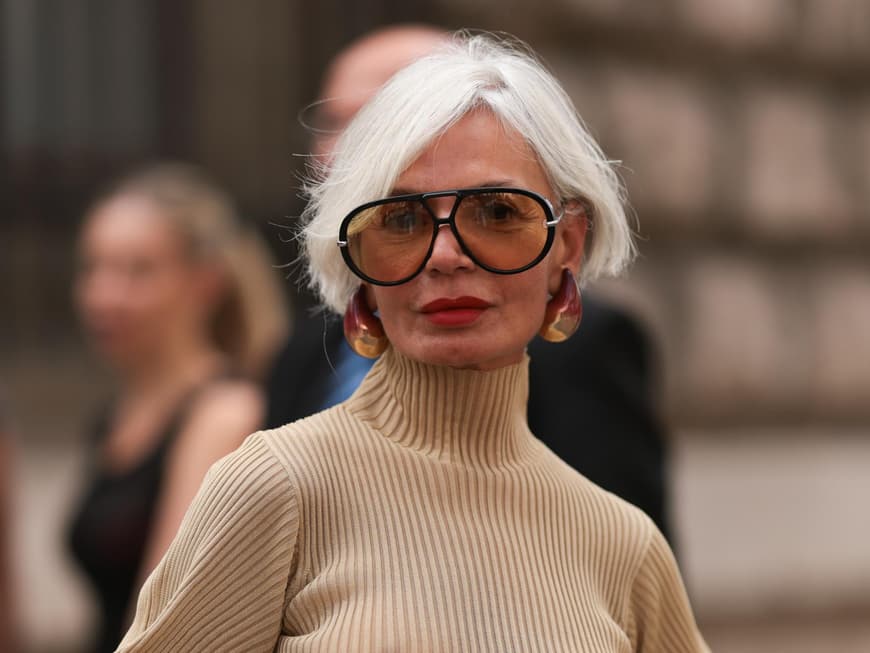 Frauen ab 50: Die 3 pflegeleichtesten Frisuren – laut Star-Friseur